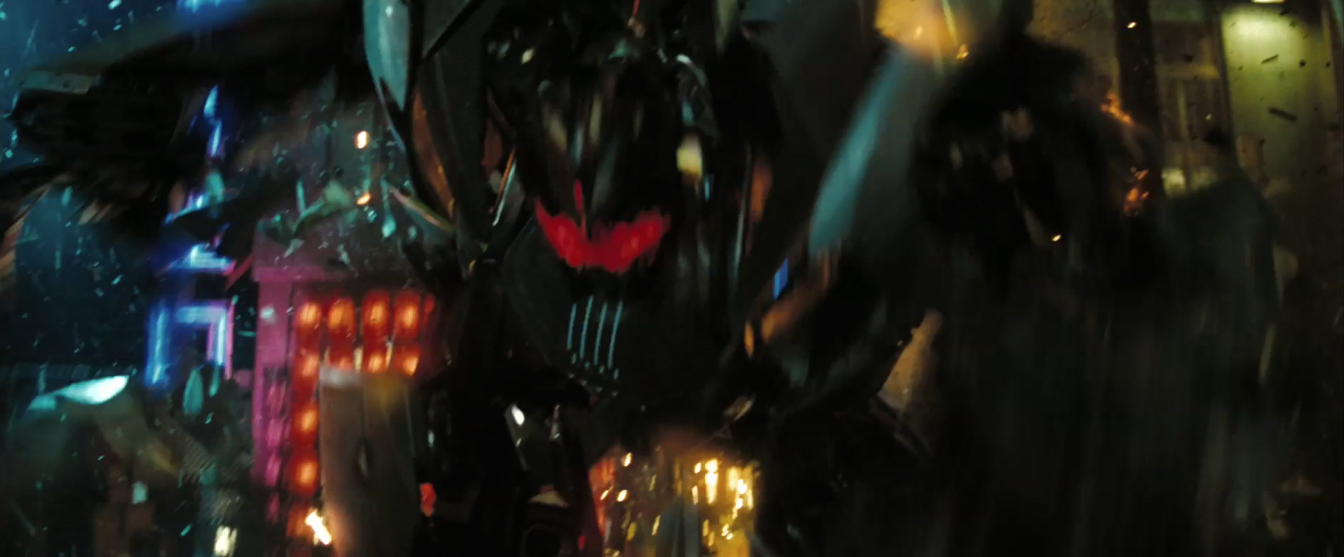Transformers 3 - High Resolution Trailer #2 Screenshots, The Fallen & Arcee